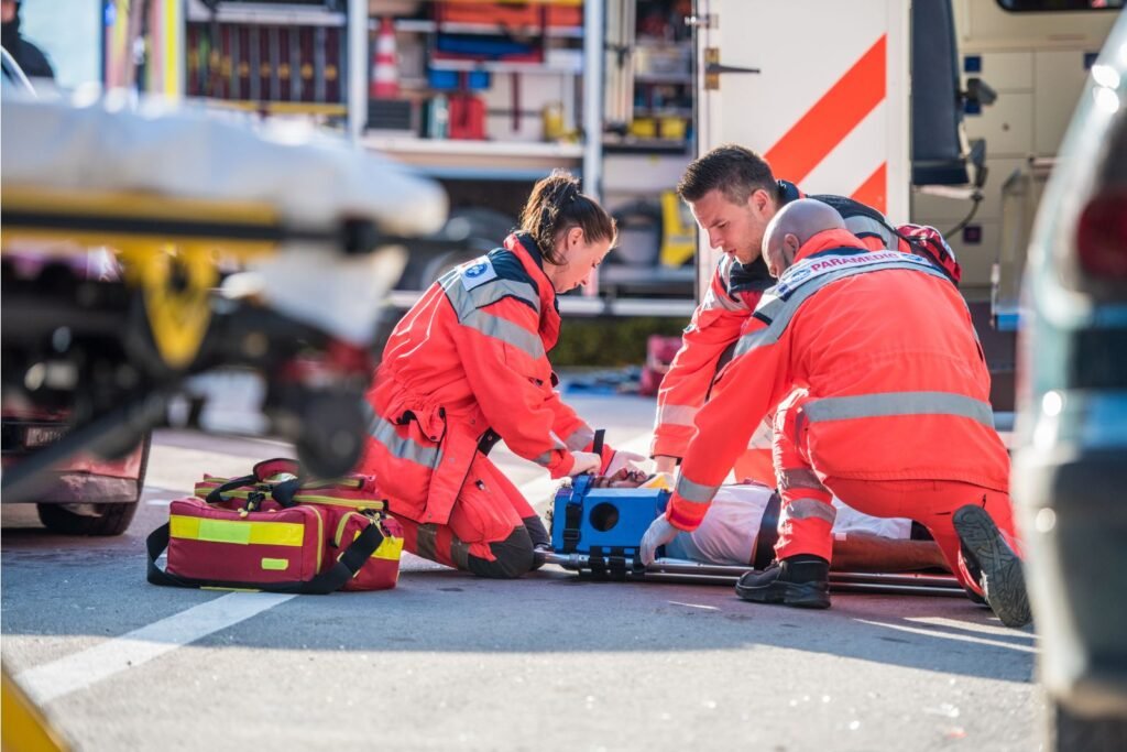 A Guide to the Best Gunshot Wound First Aid Kit - Serial Castle